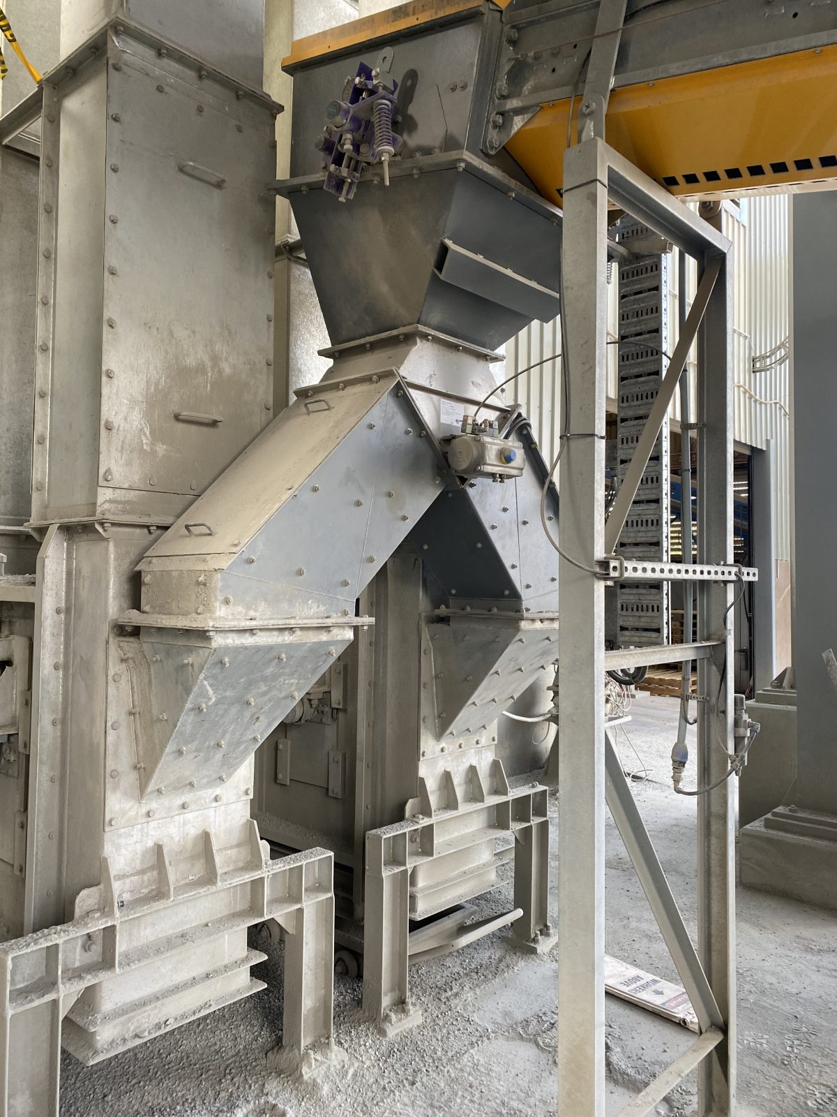 Flap Diverter Valves for Powders and Granules - Filquip