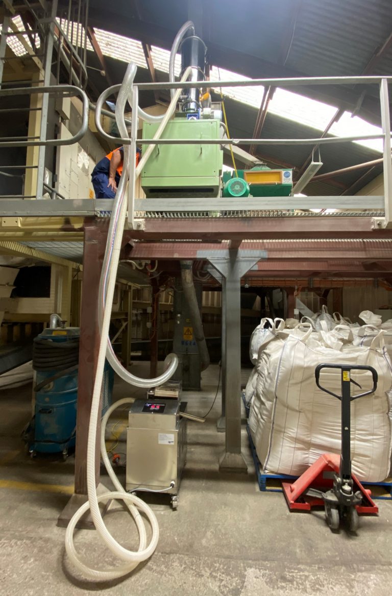 Bird Feed Granules Vacuum Loader - Filquip