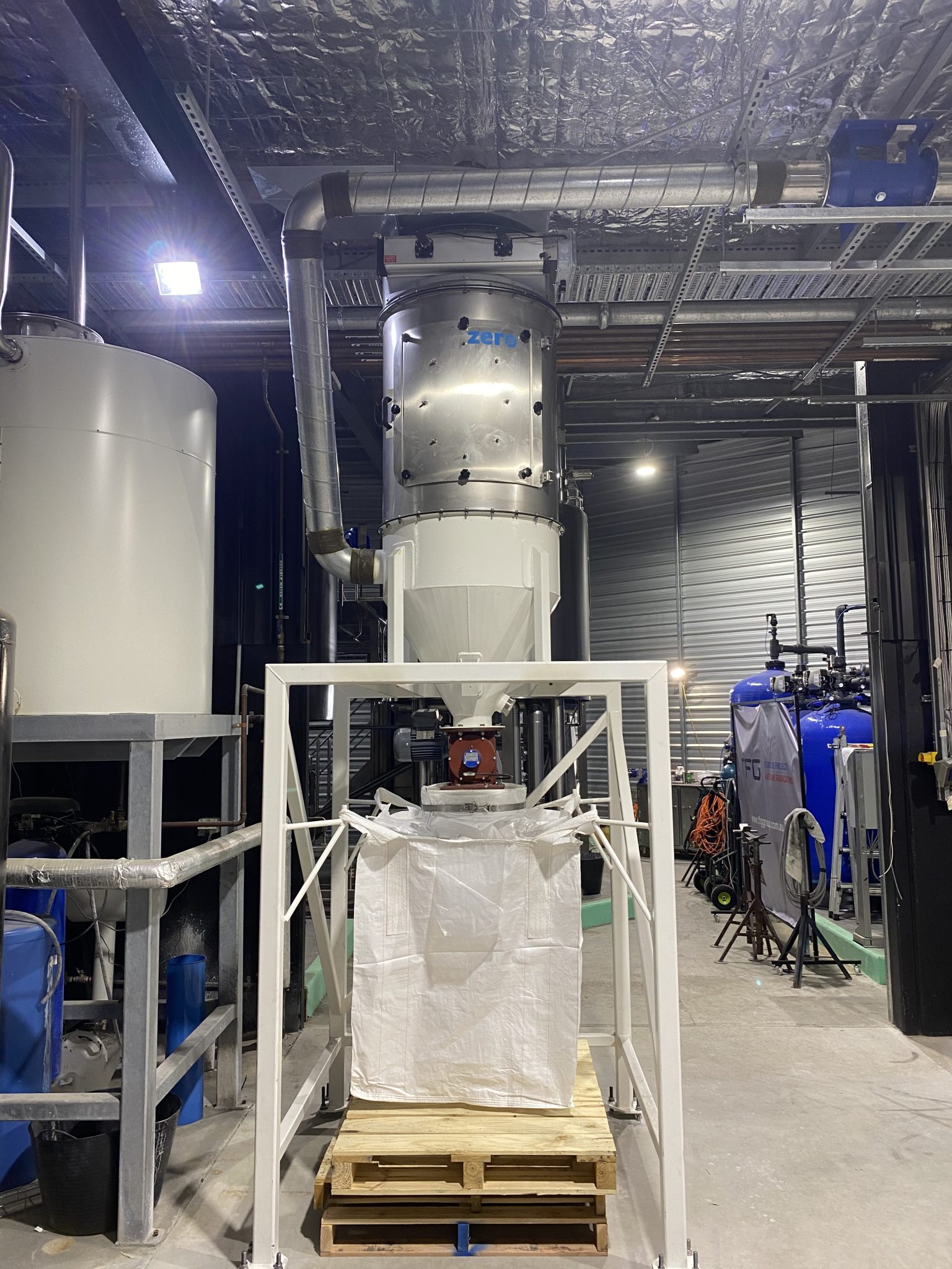 Free Standing Dust Extractors and Dust Collectors - Filquip