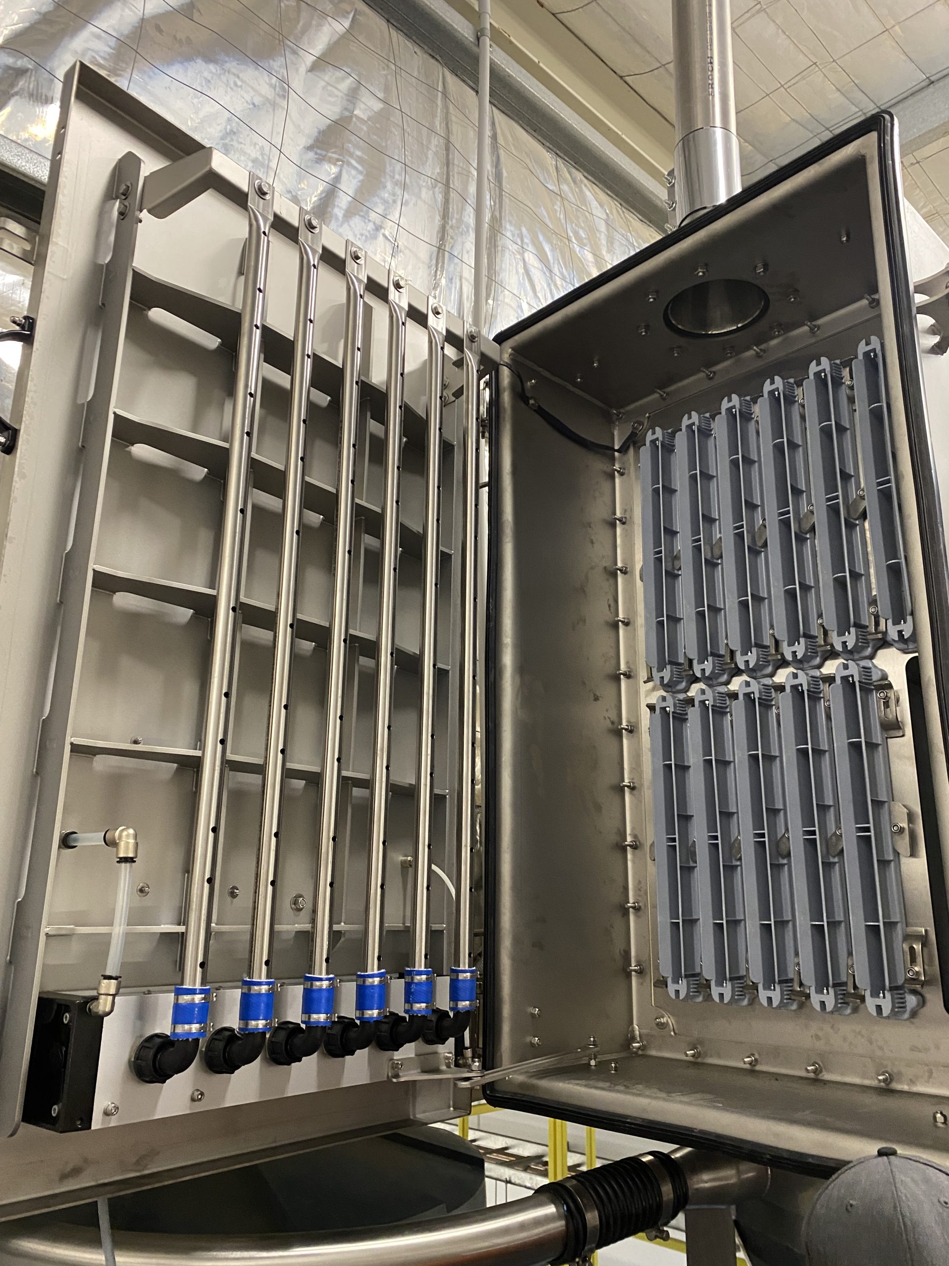 Red Lead Oxide Vacuum Conveying and Dosing System - Filquip